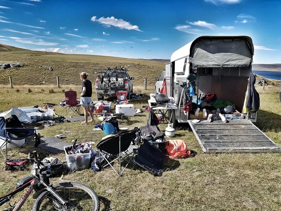 Godzone: Team - Goldpine